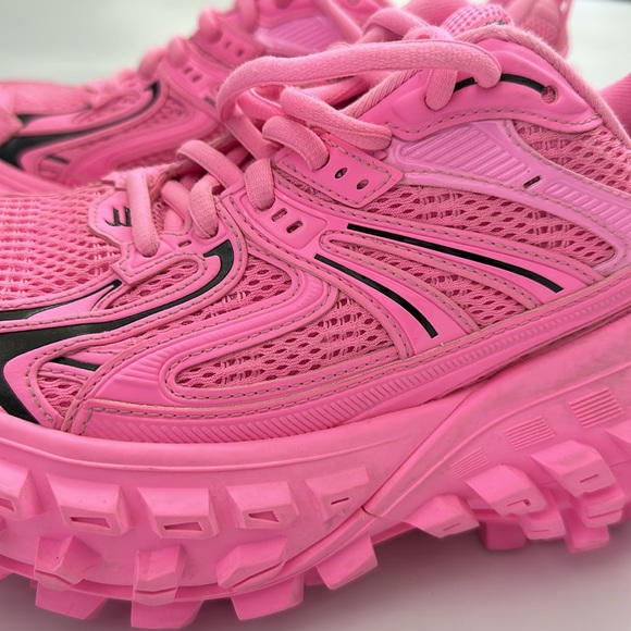 Balenciaga | Shoes | Balenciaga Pink Defender Low Top Sneakers 377 ...